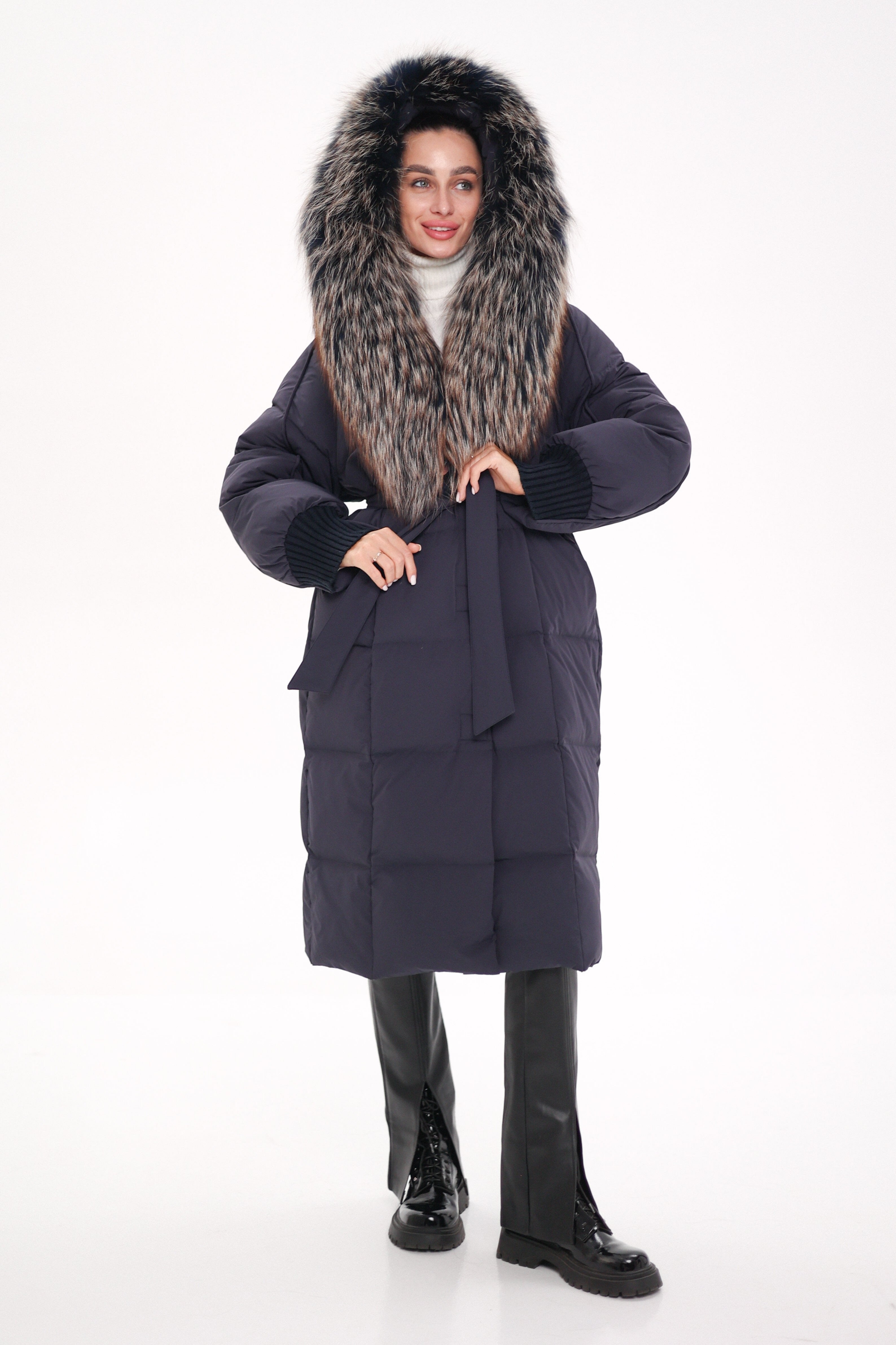 Rei Genuine Fur Trim Hooded Down Coat in Navy – Tundra Globe